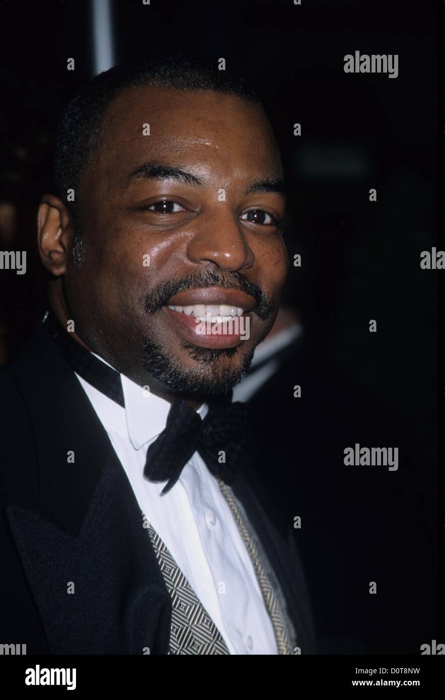 LEVAR BURTON.2002 Daytime Emmy awards at MSG in New York.k25104HMc ...