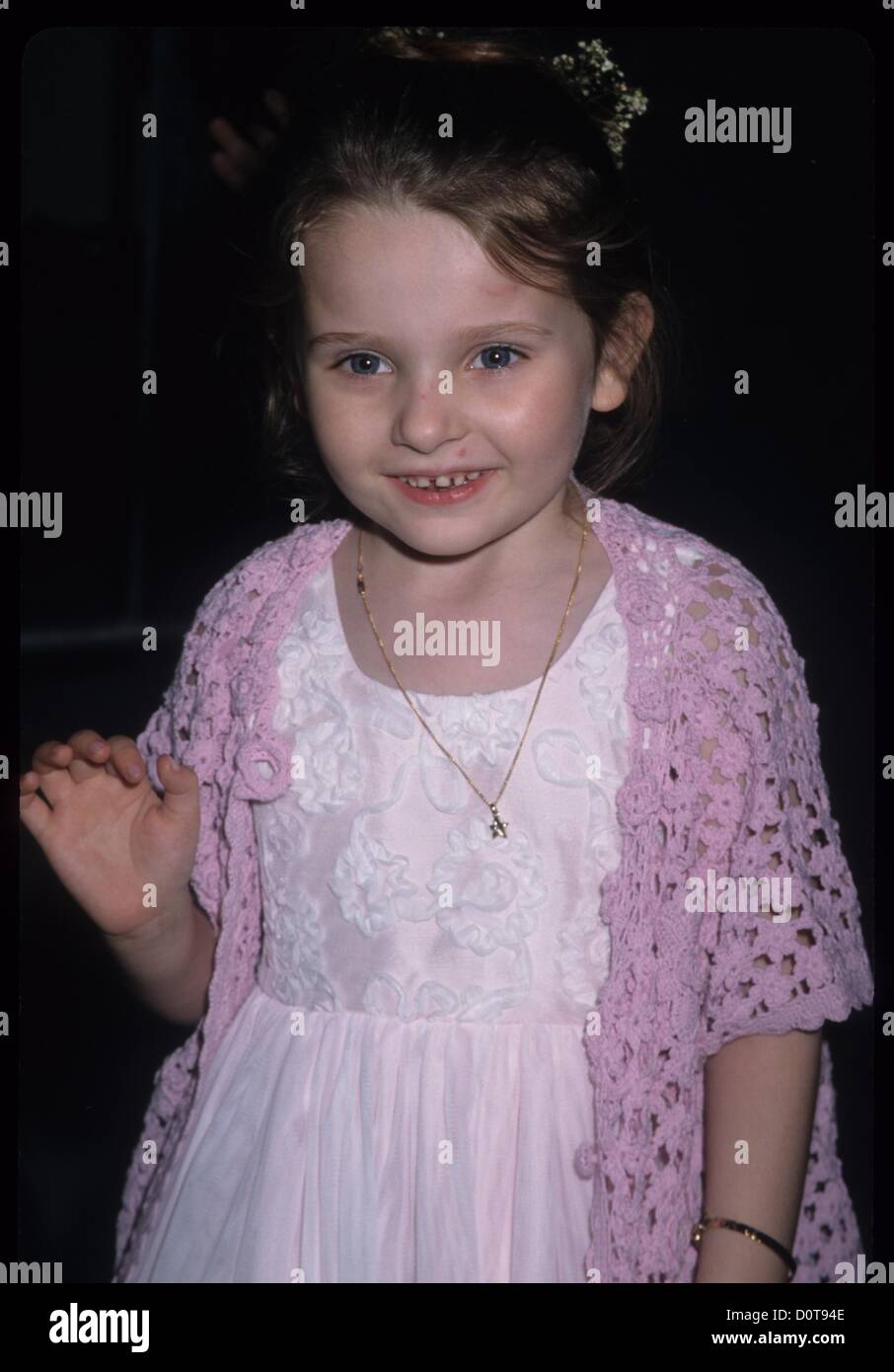Abigail Breslin Signs