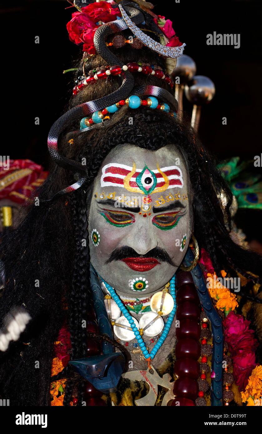 Indian Man representing lord Shiva Stock Photo - Alamy