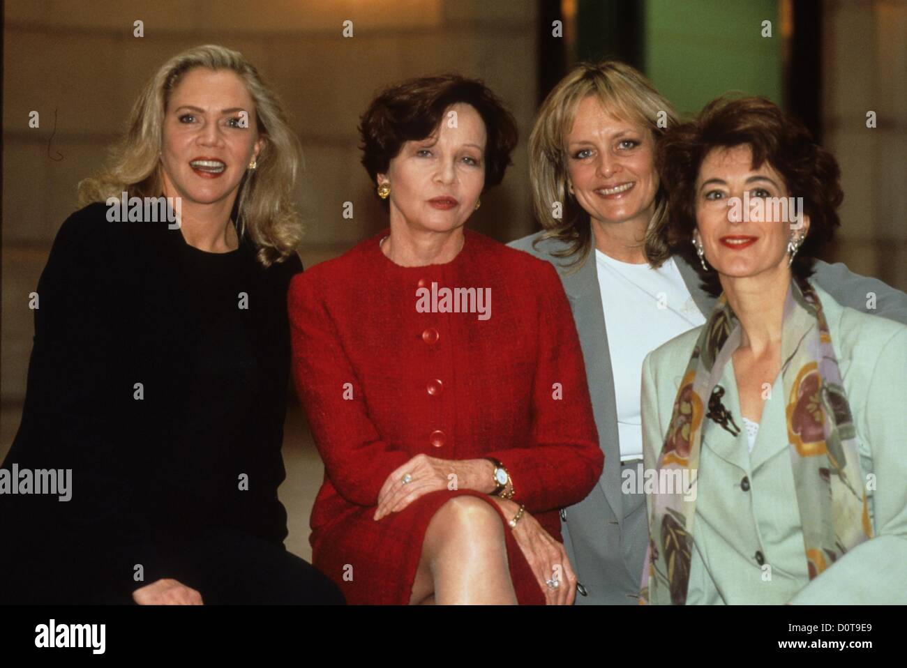 Kathleen turner hi-res stock photography and images - Alamy