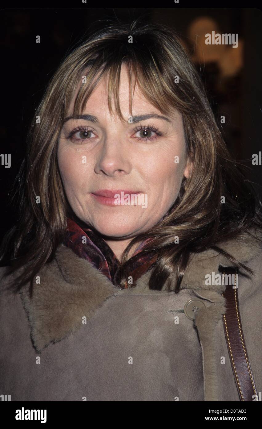 KIM CATTRALL.Victoria's secret spring fashion show 1996.k3822HMc ...
