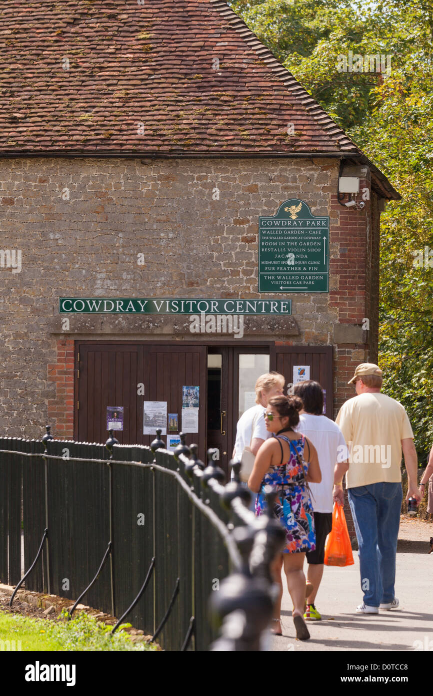 Cowdray park hi-res stock photography and images - Alamy