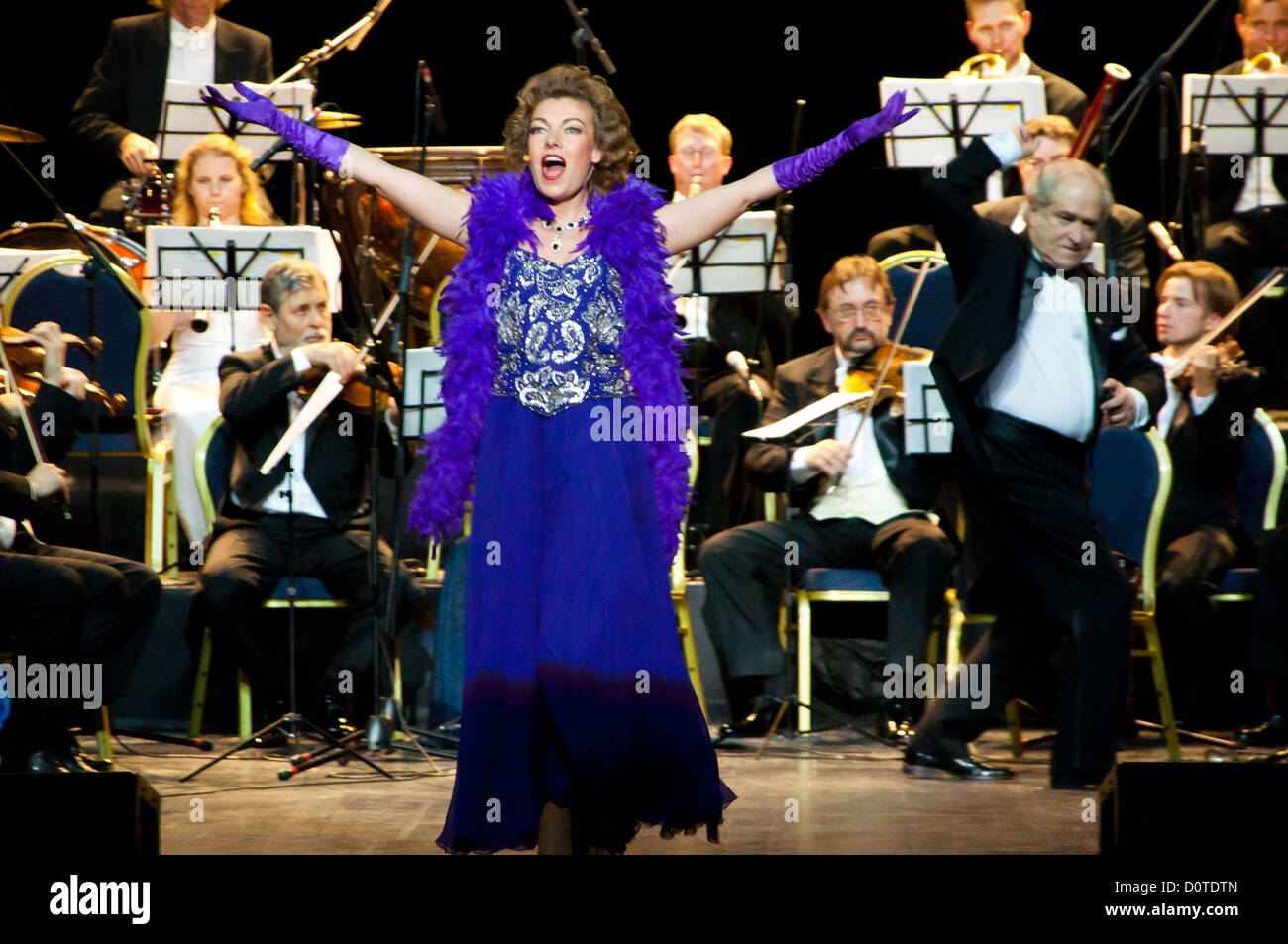 Peter Guth and Strauss Festival Orchestra Vienna in concert Crocus City ...