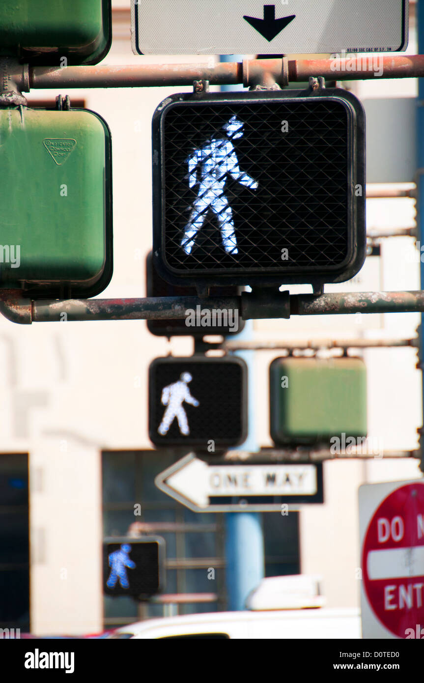 Go sign pedestrian crossing hi-res stock photography and images - Alamy