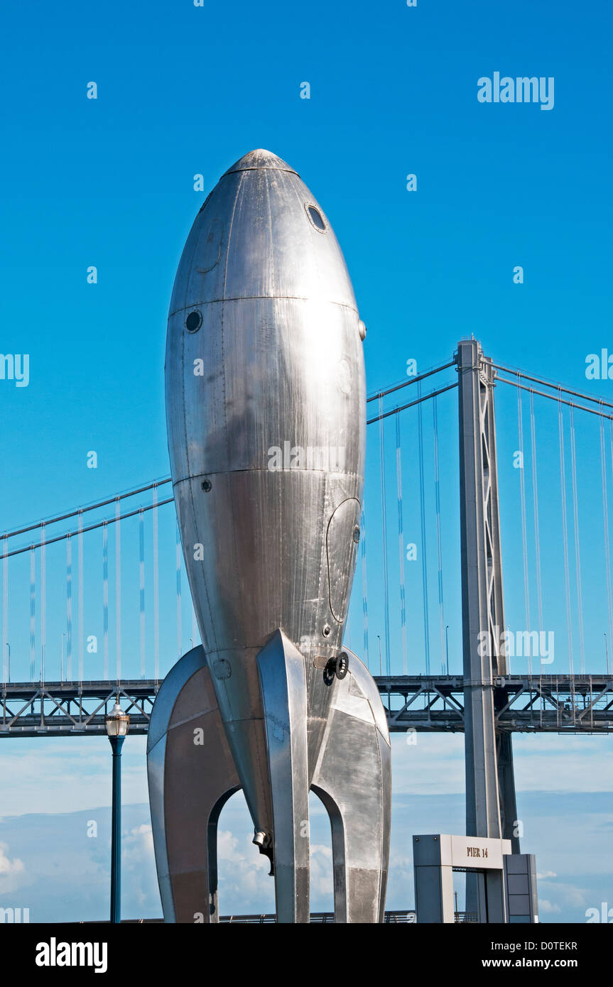 Metal rocket sculpture Stock Photo - Alamy