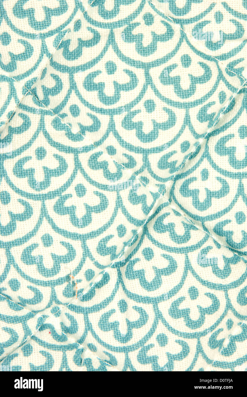 Seamless vintage wallpaper with floral ornament Stock Photo - Alamy