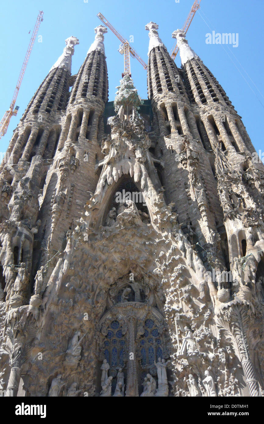 Spain, Barcelona, architecture, Sagrada Familia, basilica, Antoni Gaudi ...