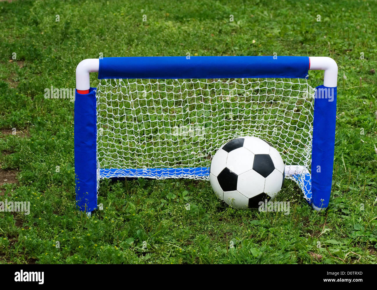 Soccer football gates net hi-res stock photography and images - Alamy