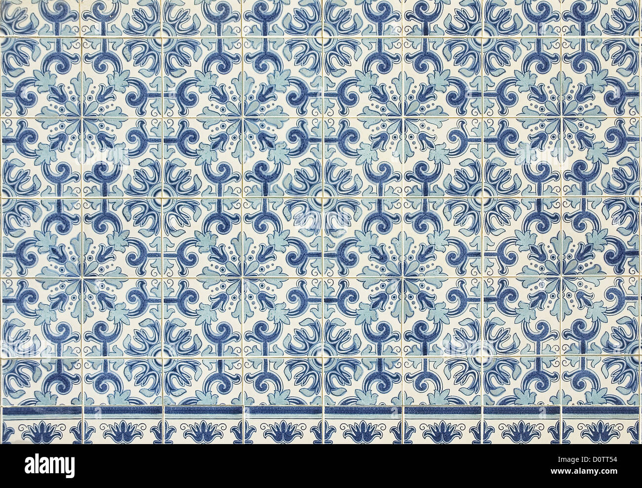 Old worn tiles hi-res stock photography and images - Alamy