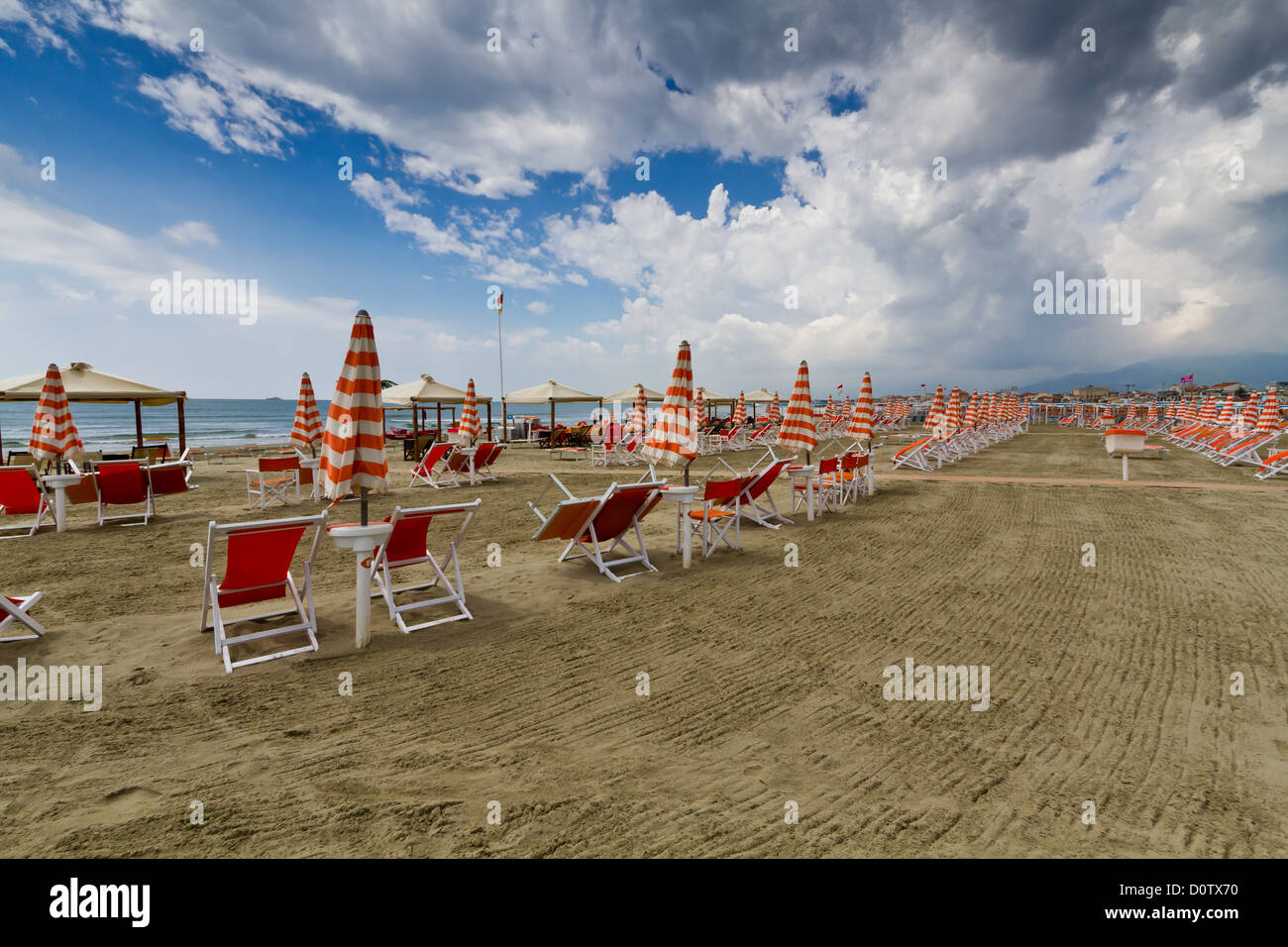 Viareggio Italy Beach Stock Photos & Viareggio Italy Beach Stock Images ...