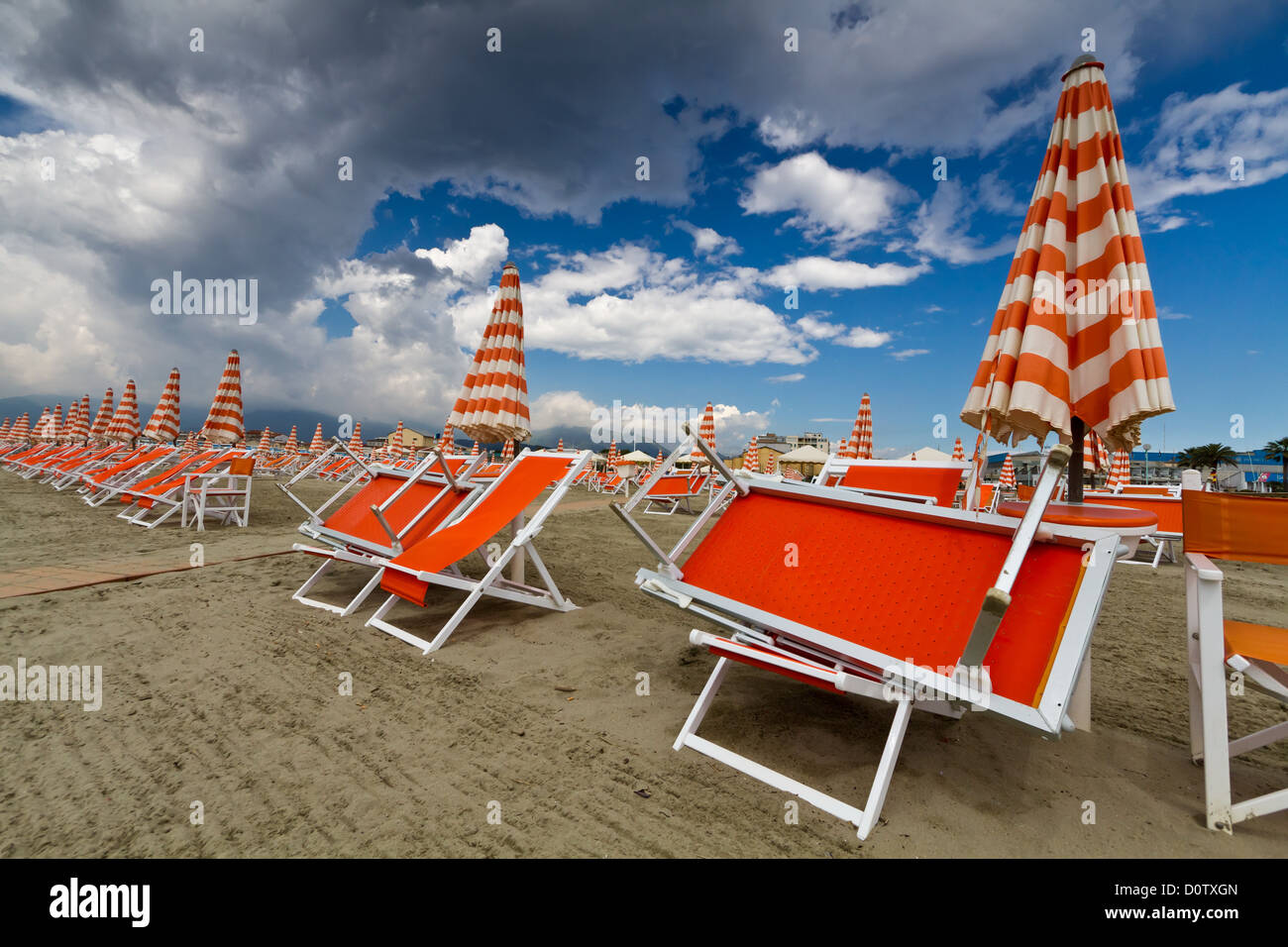 Viareggio Italy Beach Stock Photos & Viareggio Italy Beach Stock Images ...
