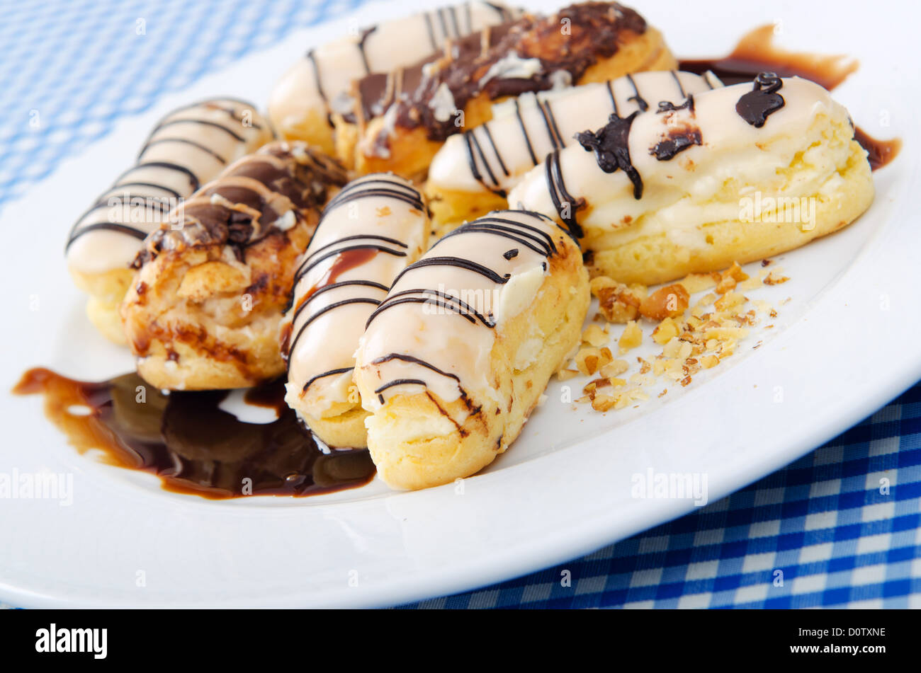 Sweet desserts buffet dessert tea hi-res stock photography and images ...