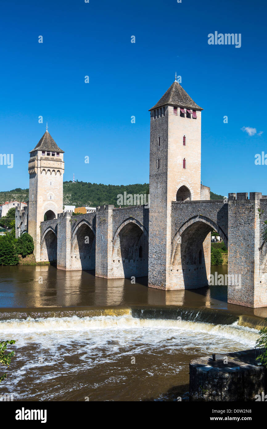 Bridge control tower hi-res stock photography and images - Alamy