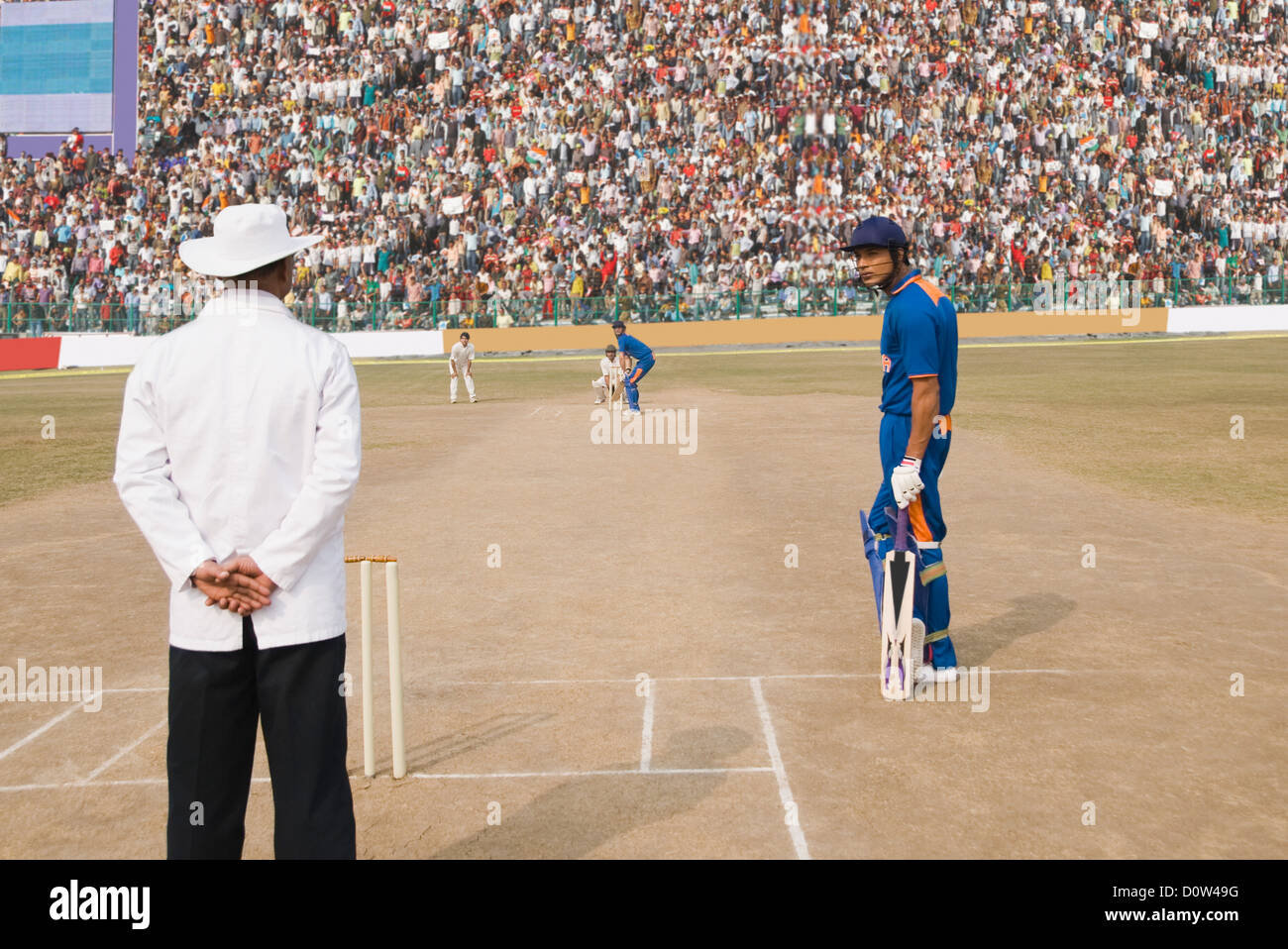 Cricket umpire decision hi-res stock photography and images - Alamy