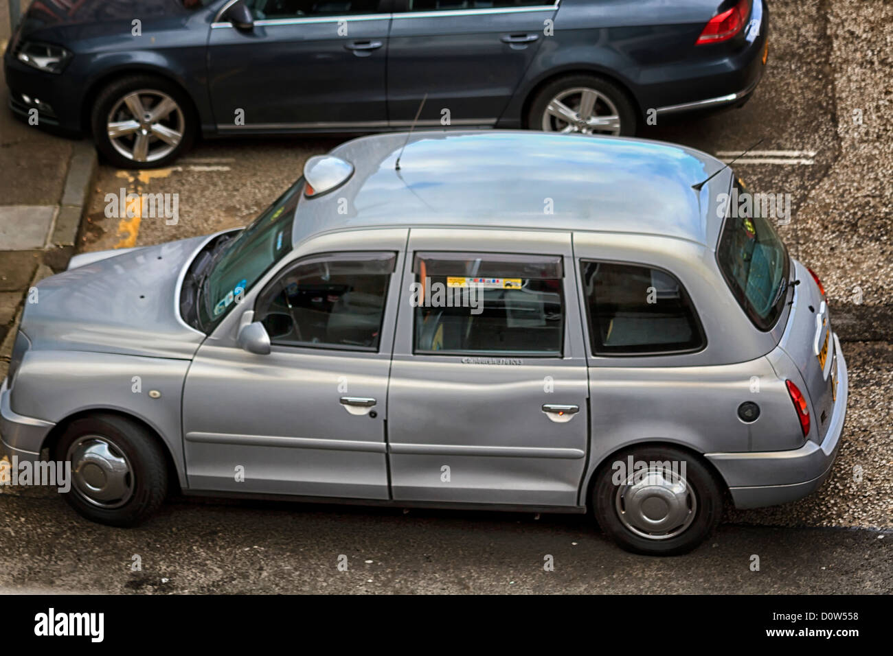 Silver grey London taxi cab Stock Photo - Alamy