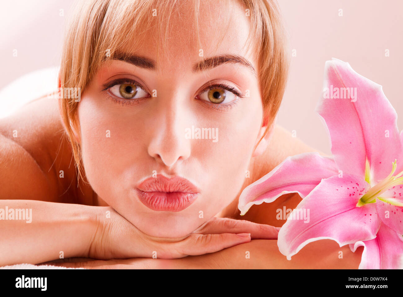 Massage body beatiful women relax in spa Stock Photo - Alamy