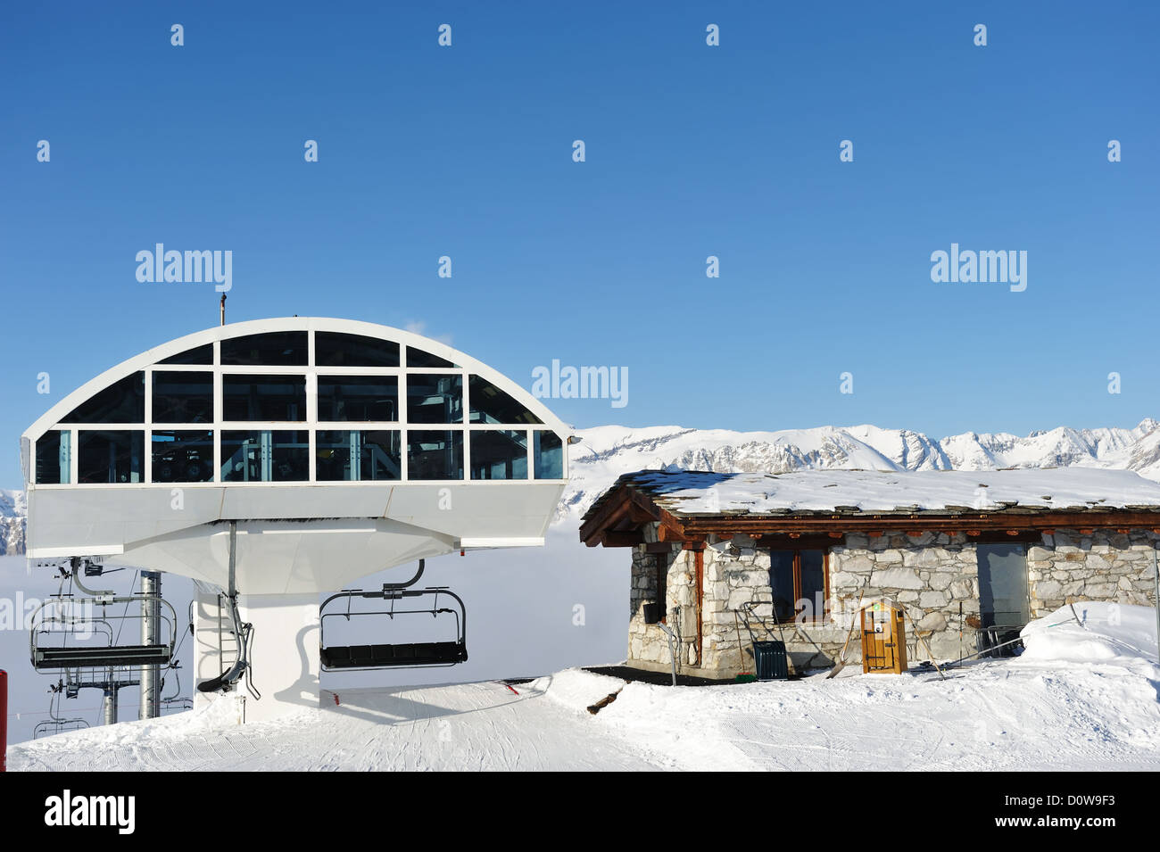 Ski lift station Stock Photo - Alamy