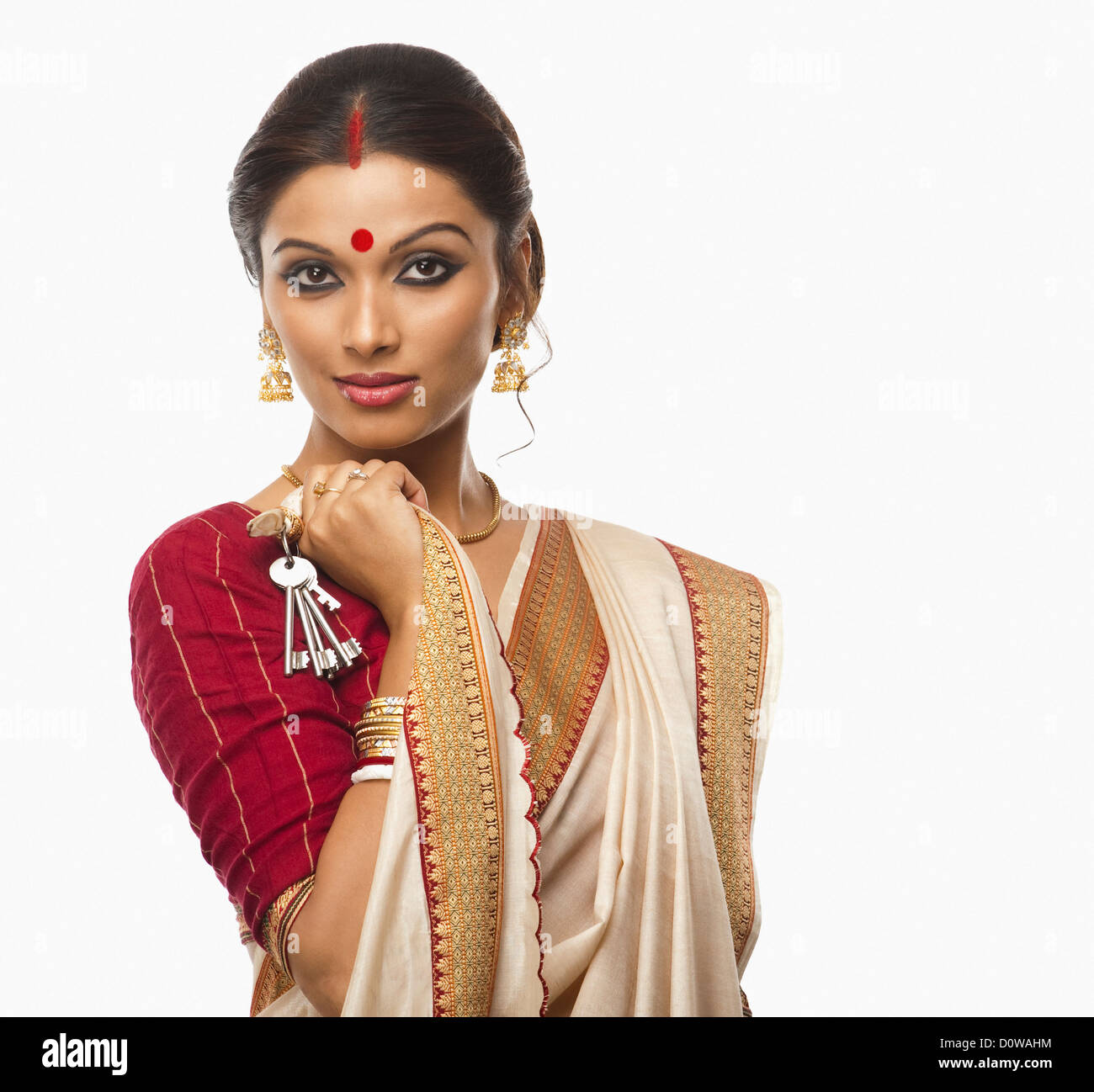 Portrait of a Bengali woman smiling Stock Photo - Alamy