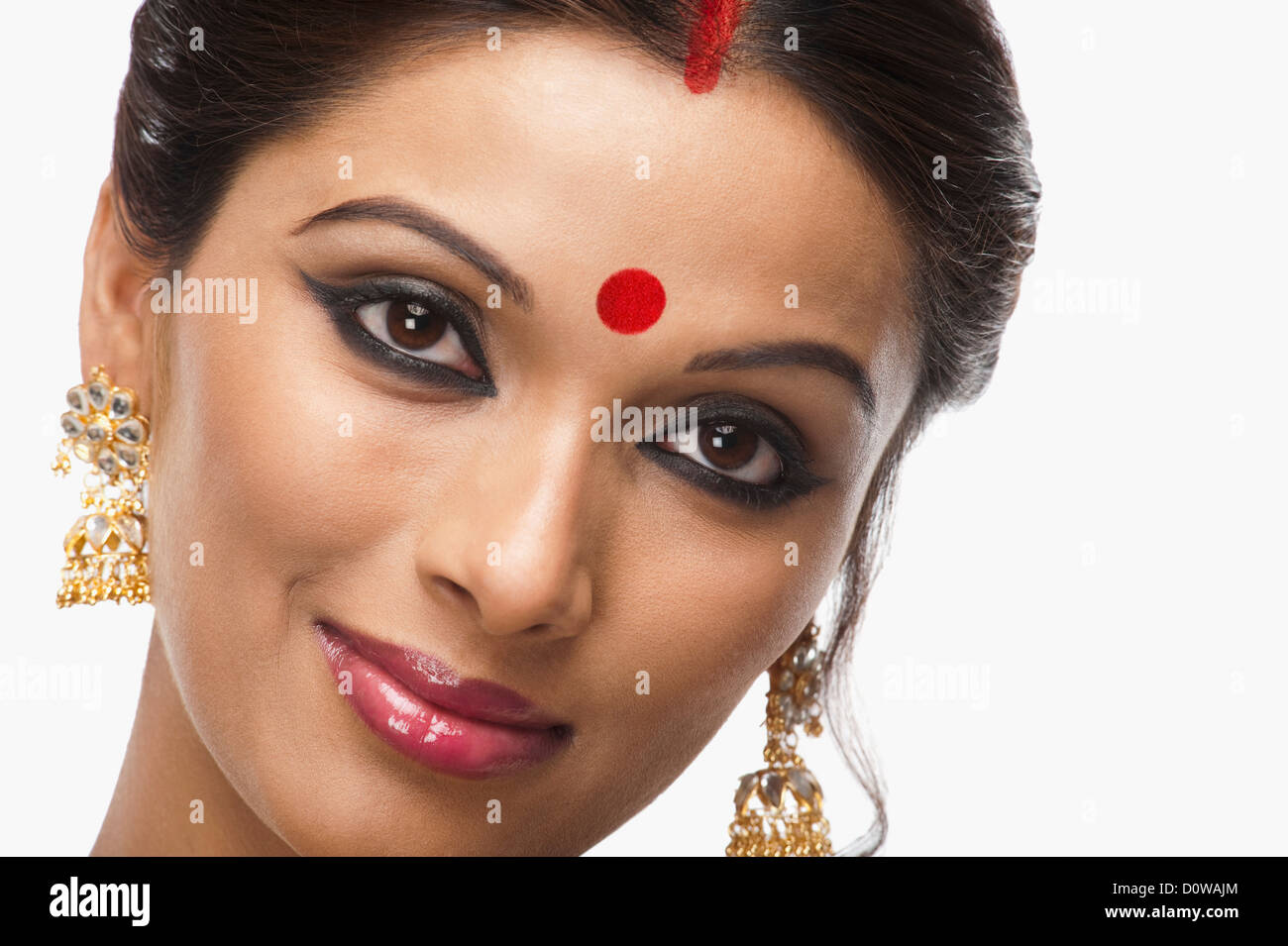 Portrait of a Bengali woman smiling Stock Photo - Alamy