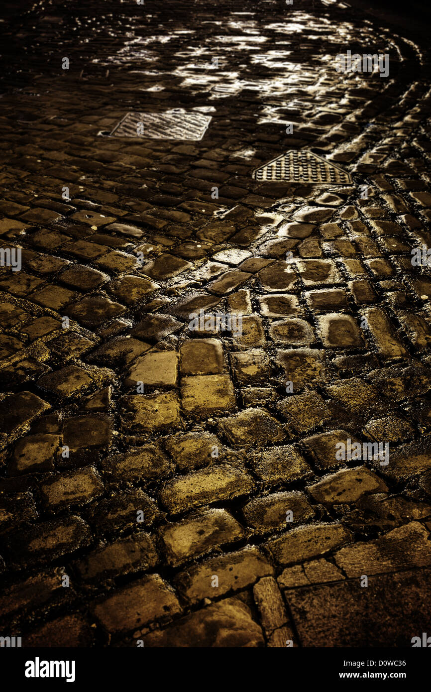 Victorian cobbles night hi-res stock photography and images - Alamy