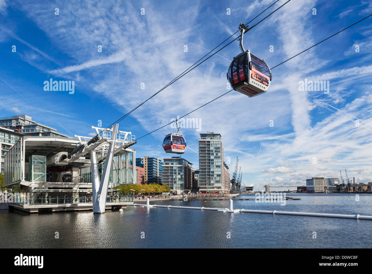 Air line emirates cable car, London, England Stock Photo - Alamy