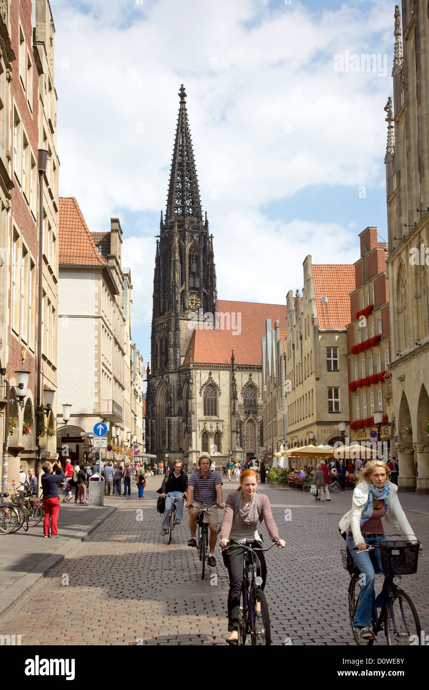 Muenster, Germany, Prinzipalmarkt Lambertikirche Stock Photo - Alamy
