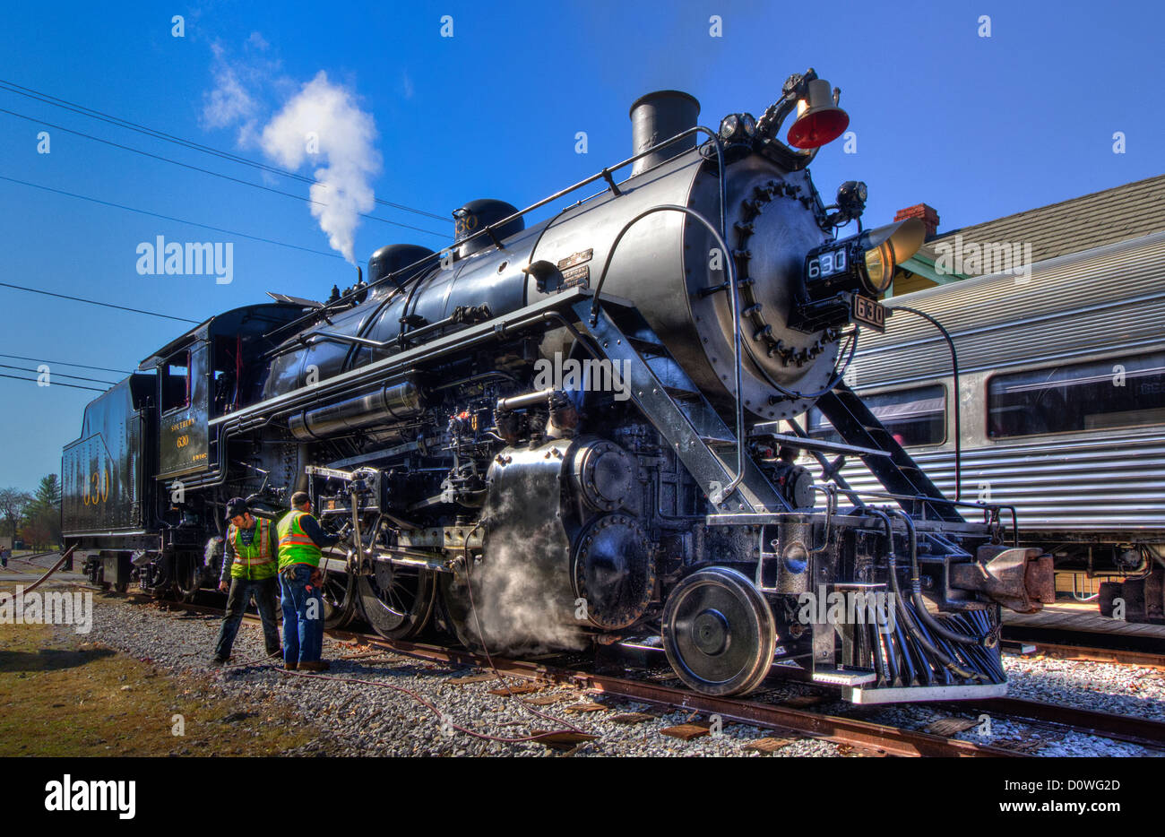 Autumn Leaf Special excursion train pulled by Southern Railway 630 is a ...