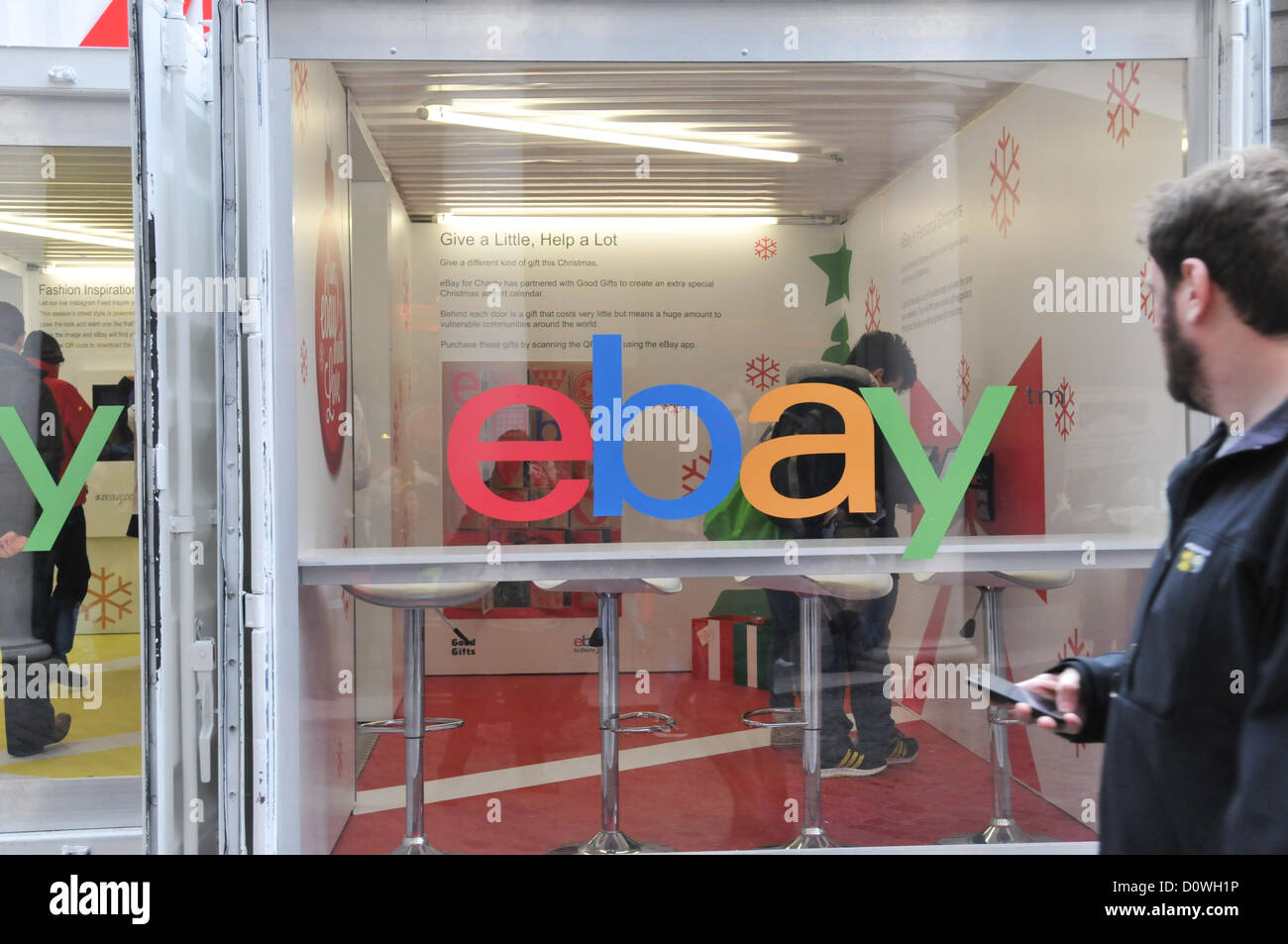 Social covent hi-res stock photography and images - Alamy