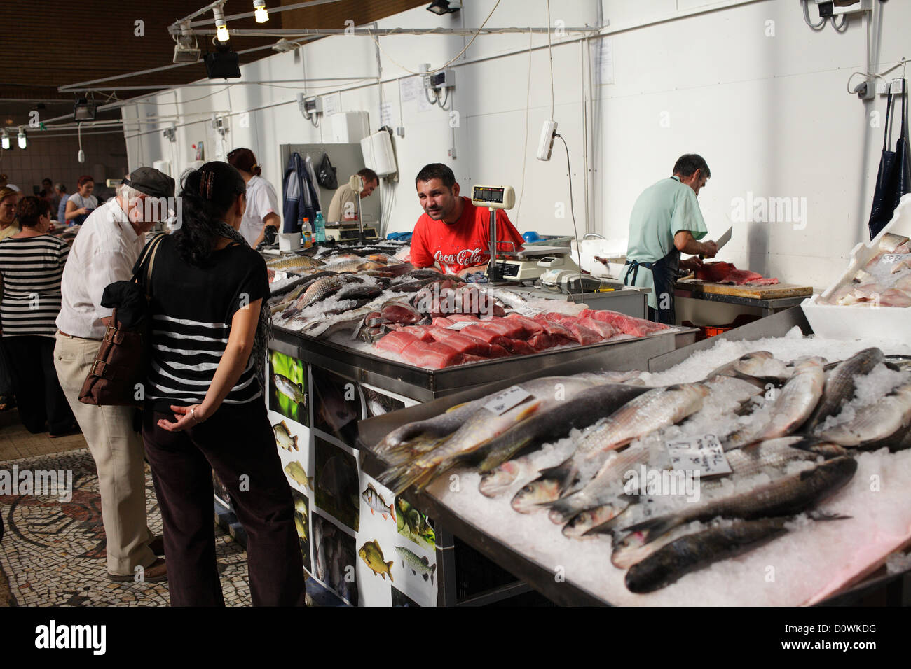 Piata obor bucharest hi-res stock photography and images - Alamy