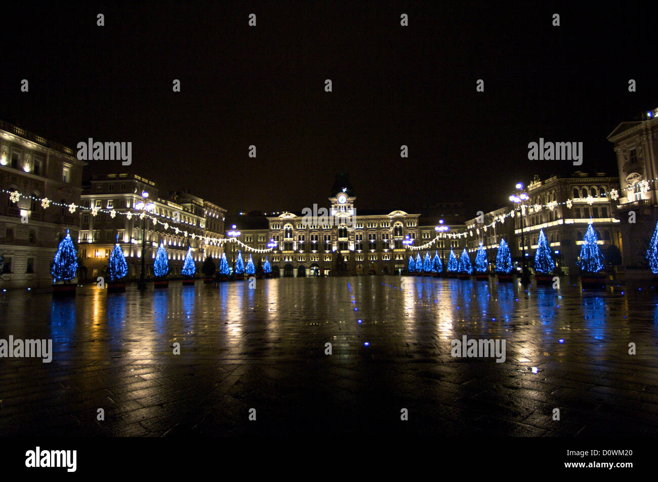 Unity square trieste hi-res stock photography and images - Alamy