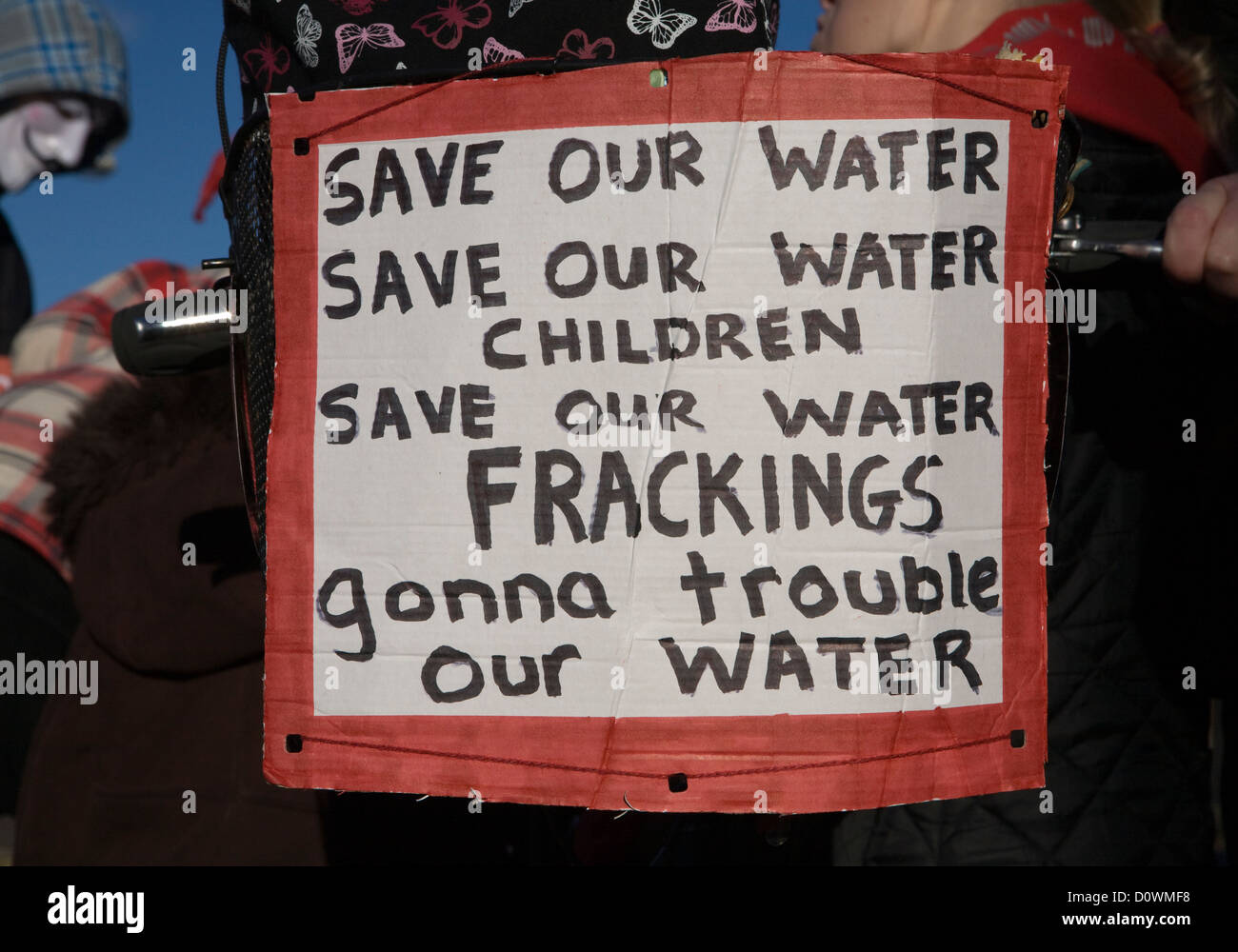 a cuadrilla plumpton frack off anti protest shale gas extraction ...