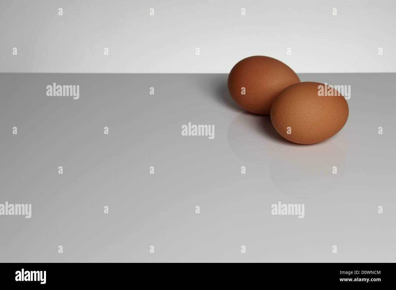 Eggs layout hi-res stock photography and images - Alamy