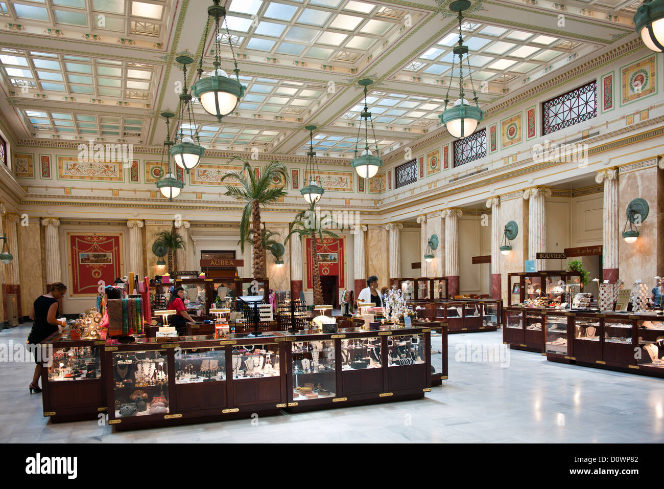 Inside Union Station, Washington,DC Stock Photo - Alamy