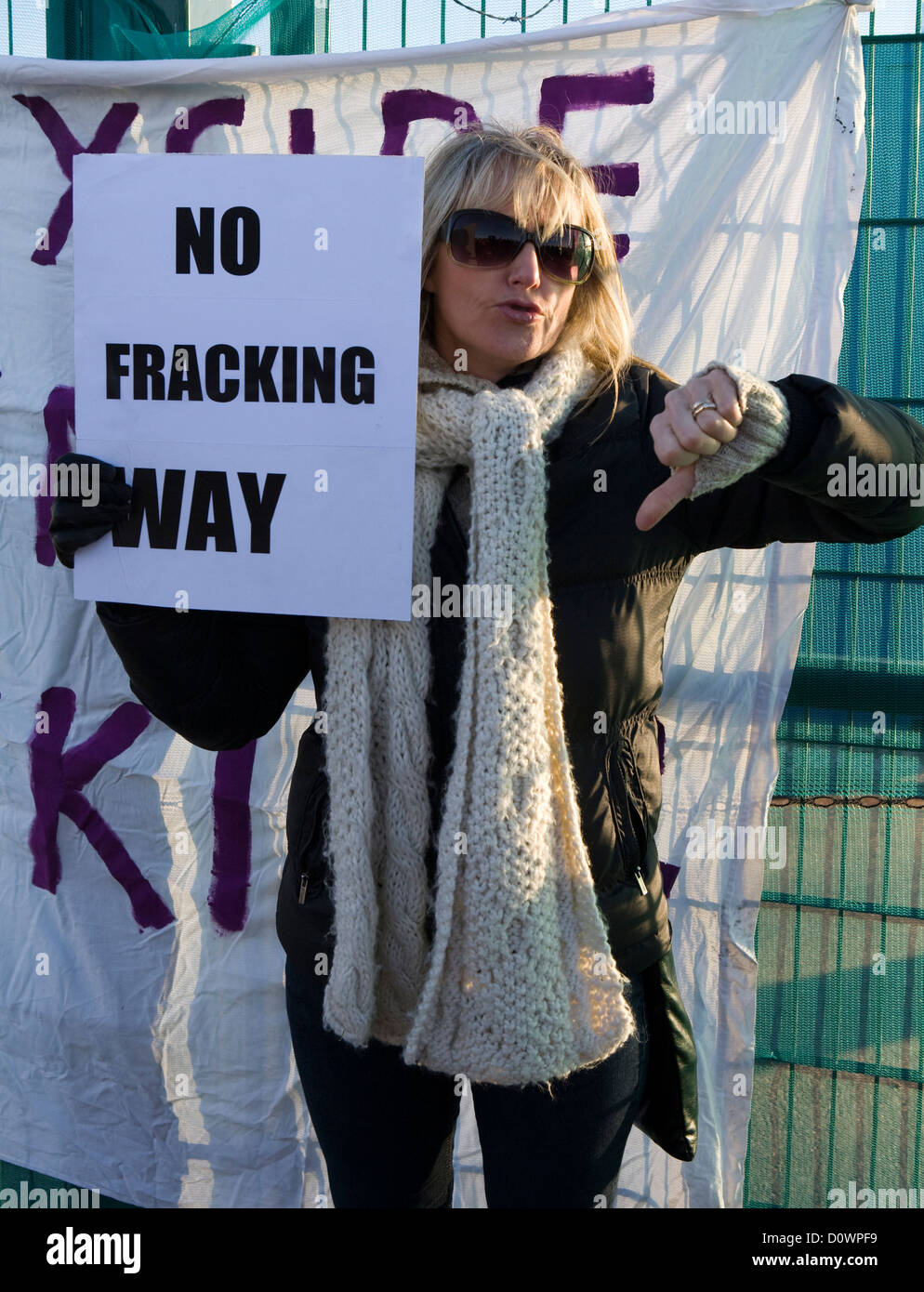 a cuadrilla plumpton frack off anti protest shale gas extraction ...