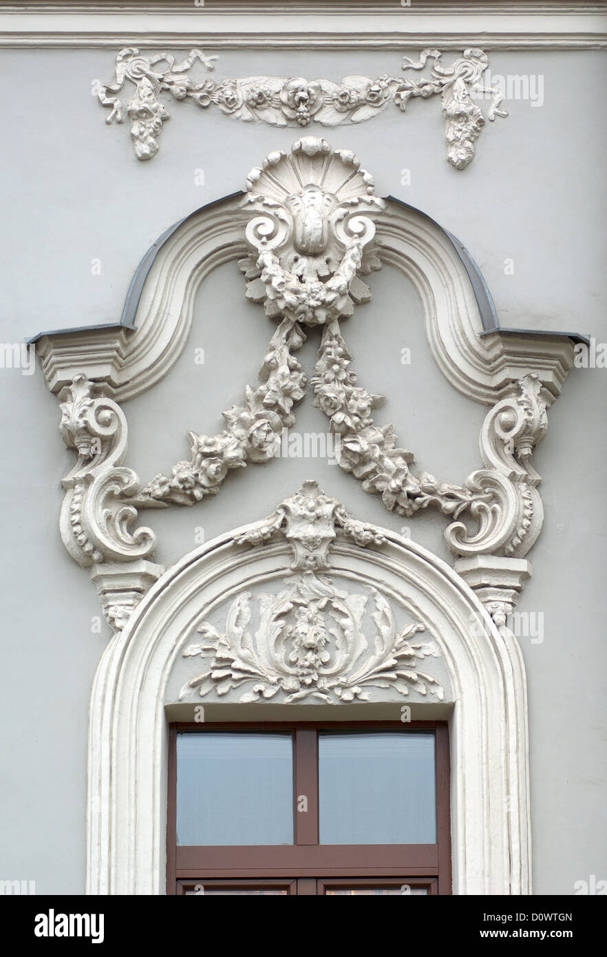 Building relief detail of architectural frieze Stock Photo - Alamy