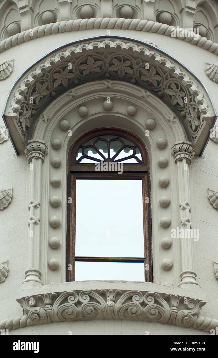 Building relief detail of architectural frieze Stock Photo - Alamy