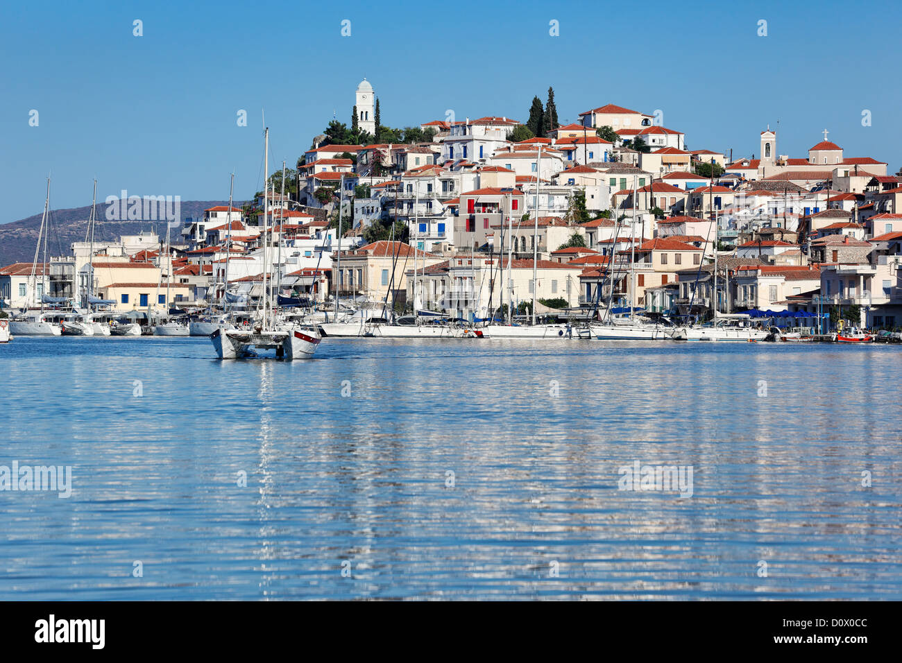 Port of poros island hi-res stock photography and images - Alamy