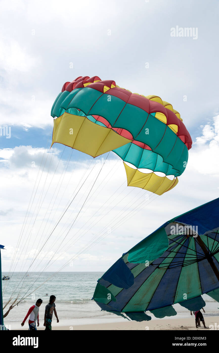 Parascending Canopy High Resolution Stock Photography and Images - Alamy