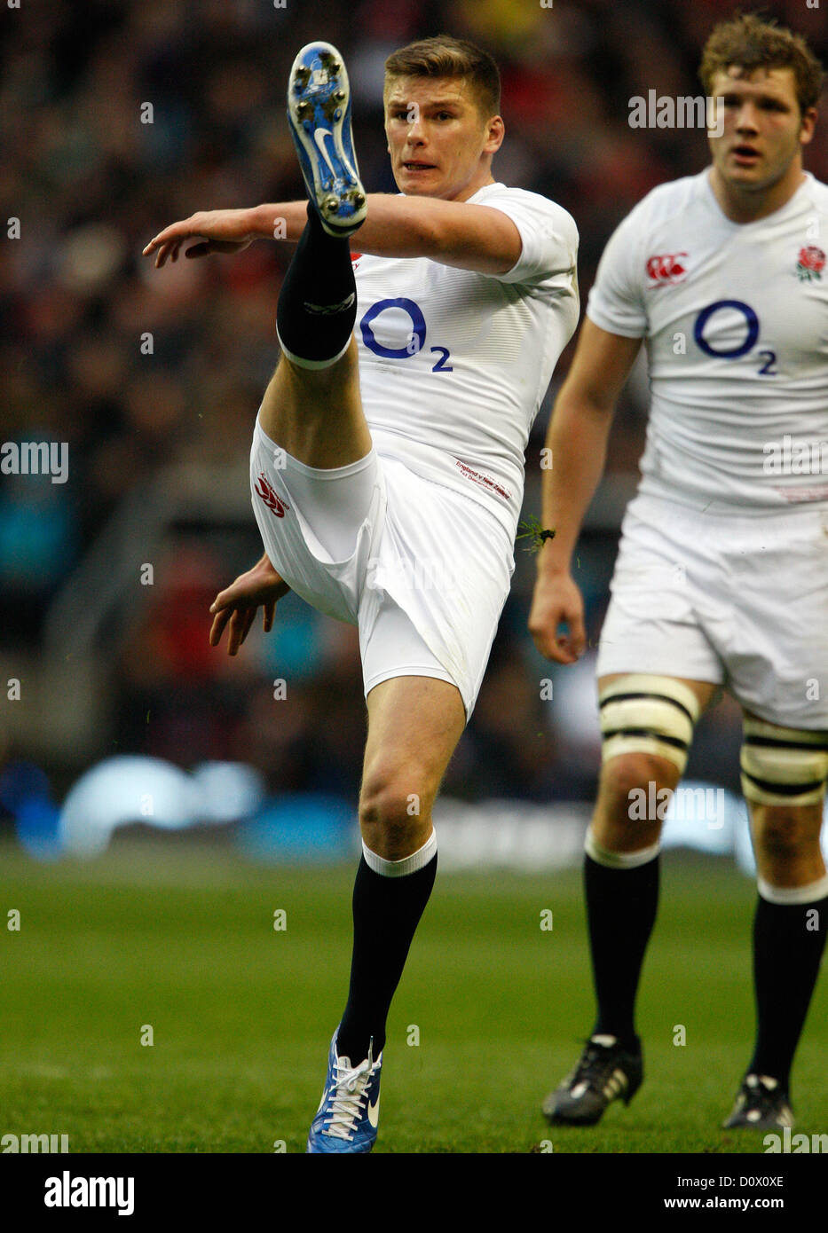 Owen farrell england rugby union hi-res stock photography and images ...