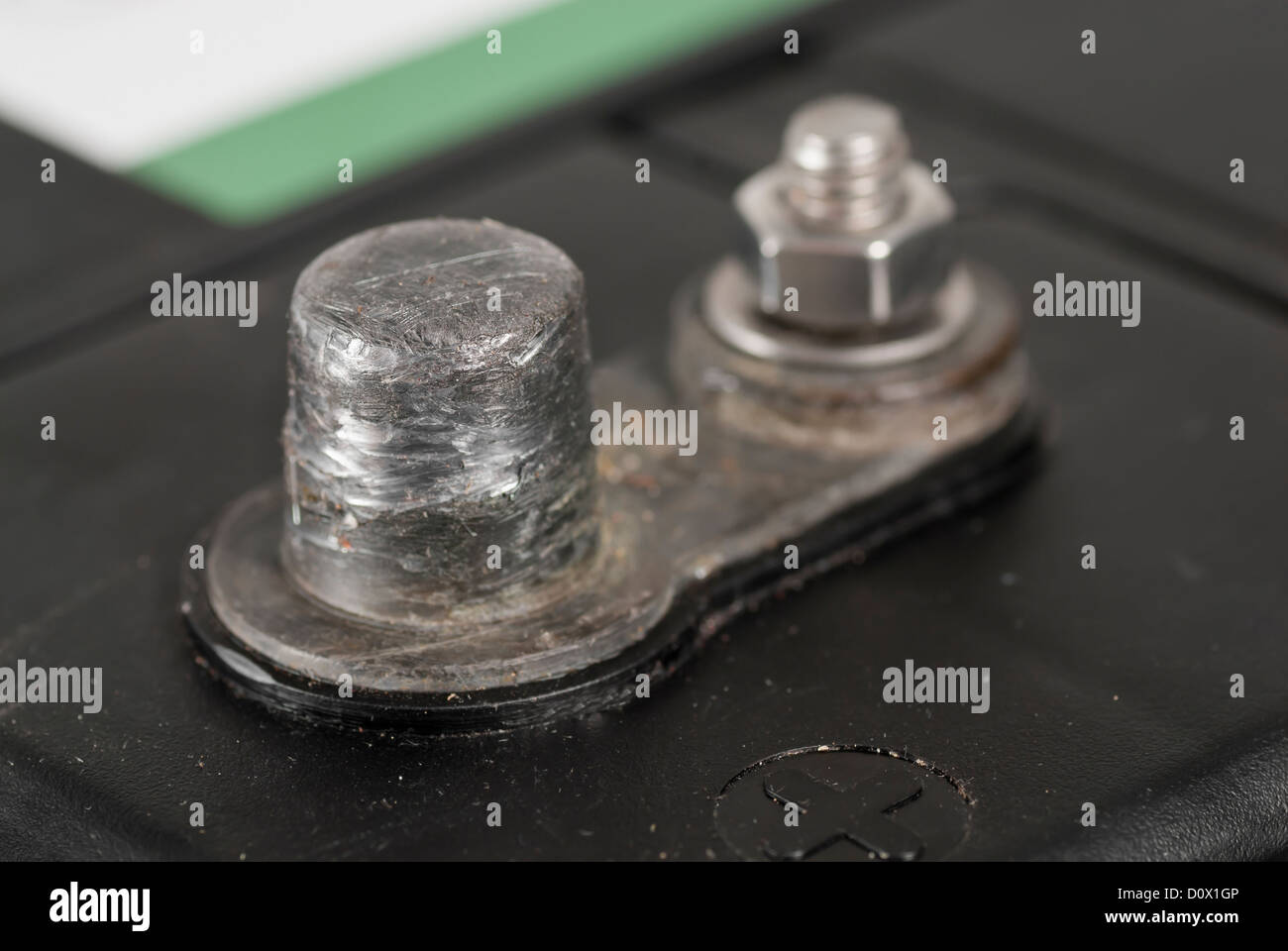 Battery terminal hi-res stock photography and images - Alamy