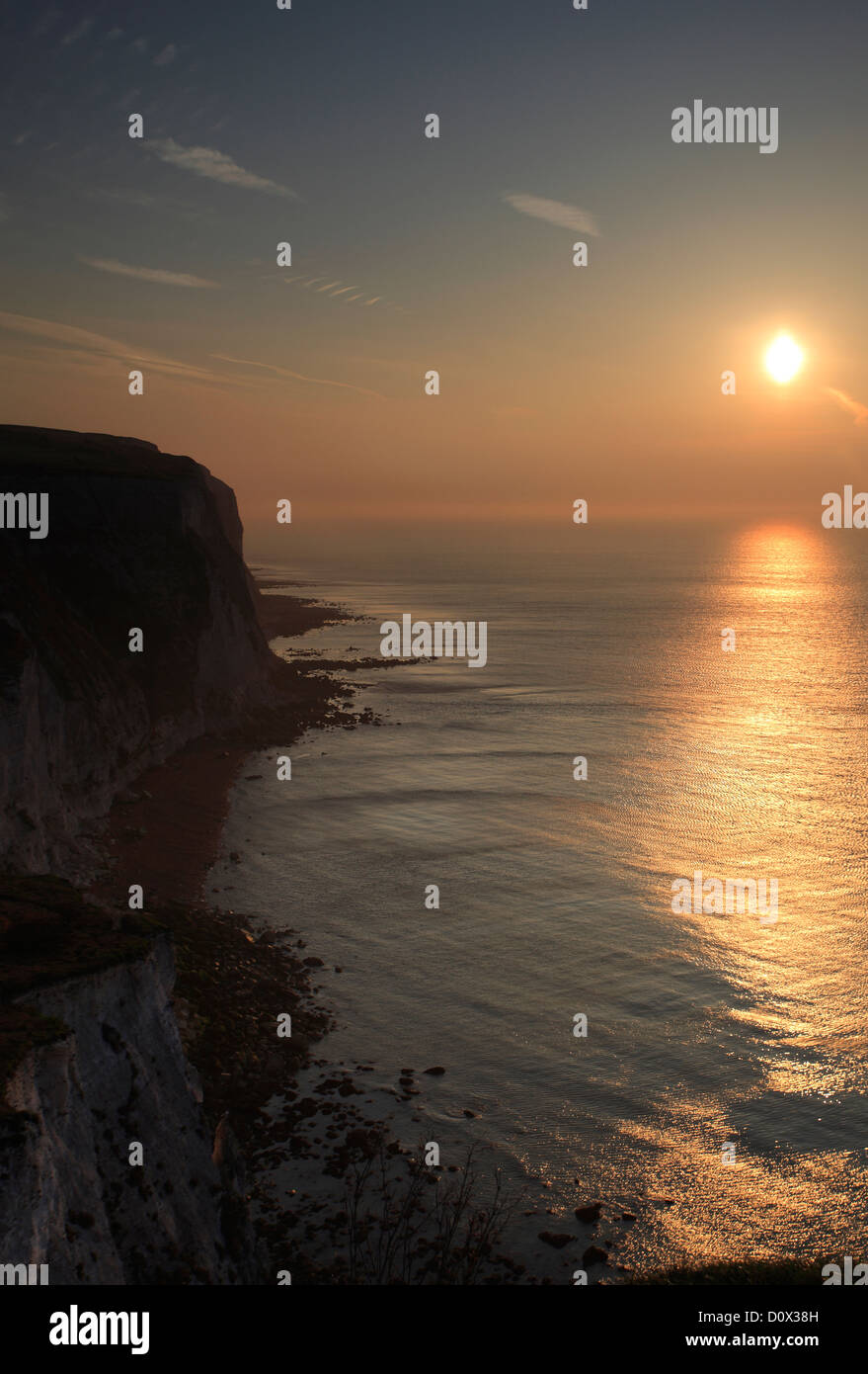 White cliffs of dover sunrise hi-res stock photography and images - Alamy