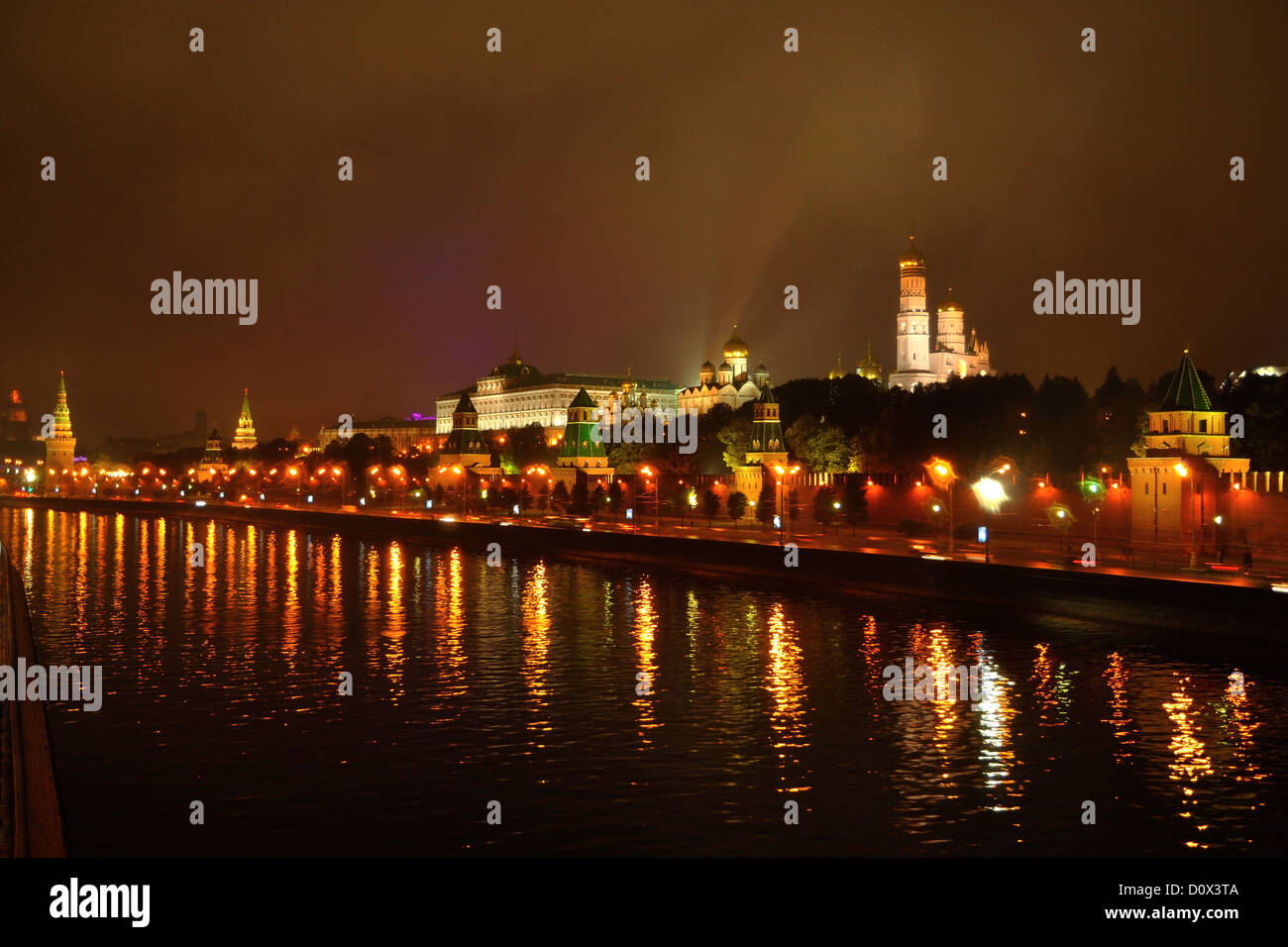 Moscow kremlin night hi-res stock photography and images - Alamy