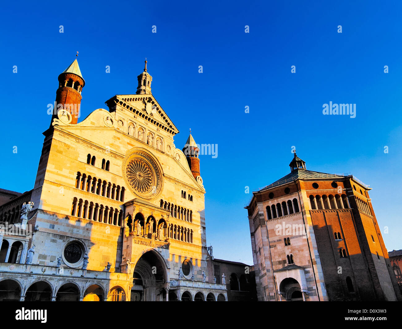 Cremona Cathedral, Lombardy, Italy Stock Photo - Alamy
