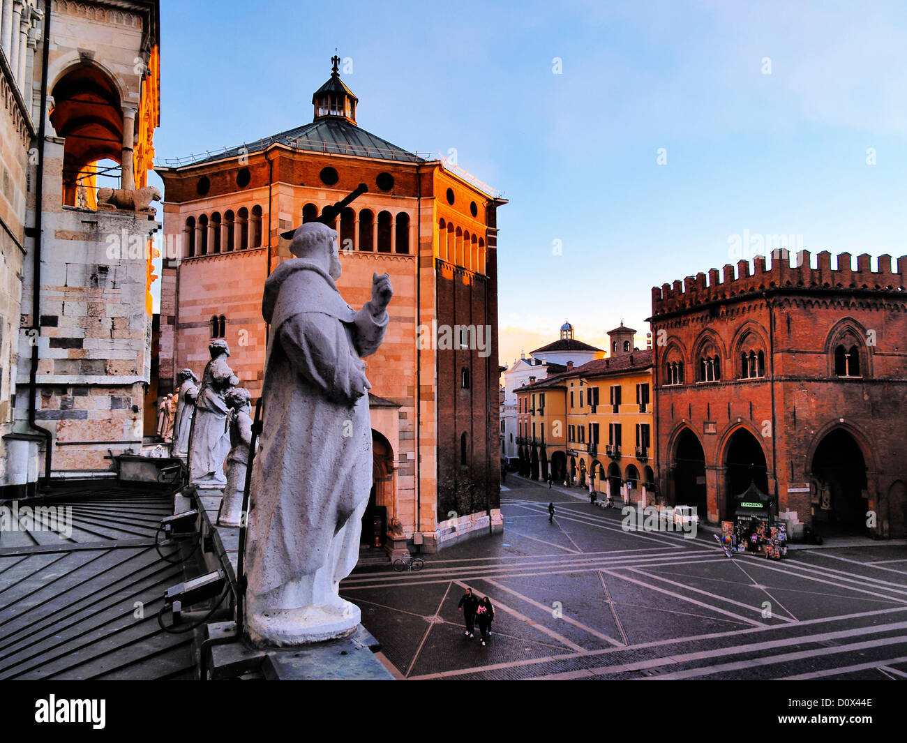 Cremona Cathedral, Lombardy, Italy Stock Photo - Alamy