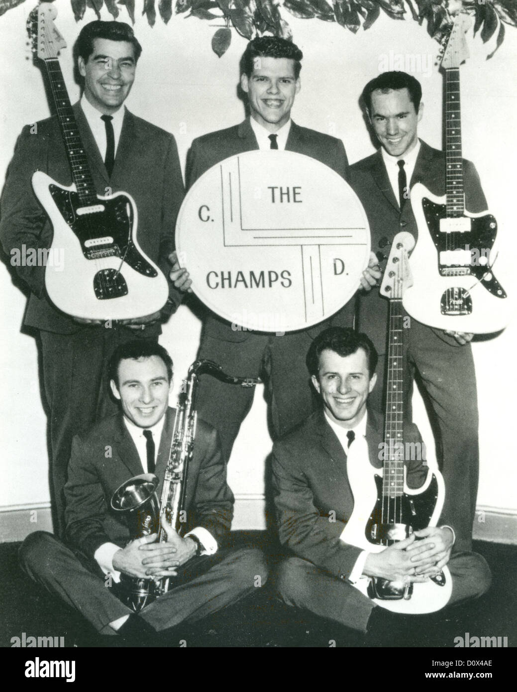 1950s rock n roll hi-res stock photography and images - Alamy