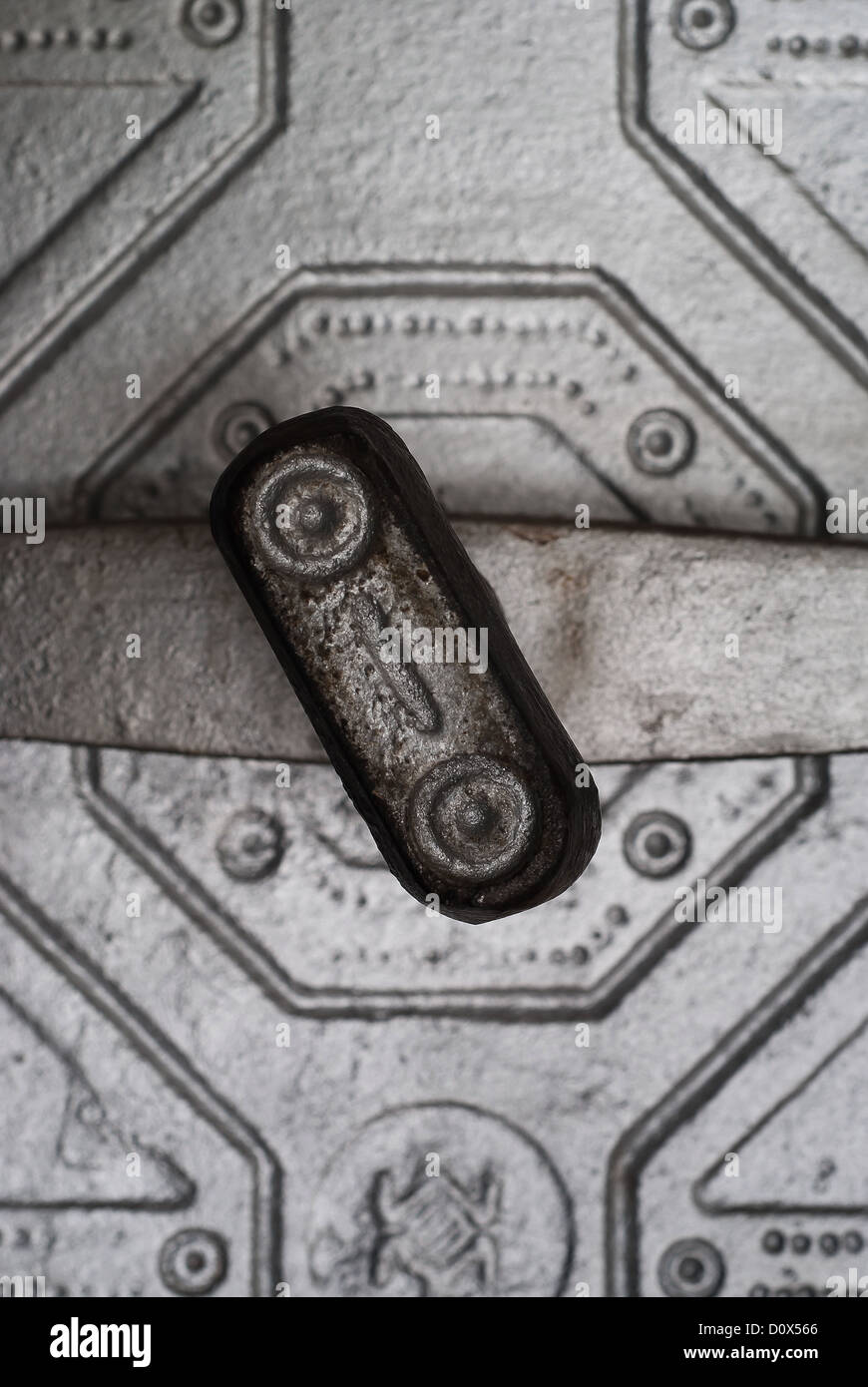Silver doors hi-res stock photography and images - Alamy