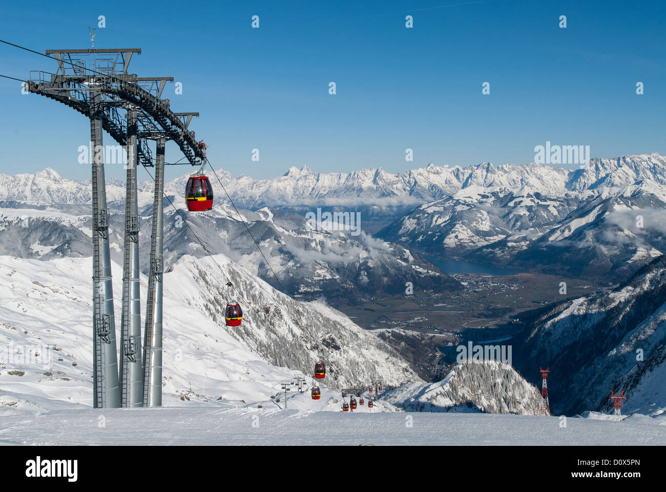 Winter landscape with teleferic in the Austrian Alps Stock Photo - Alamy