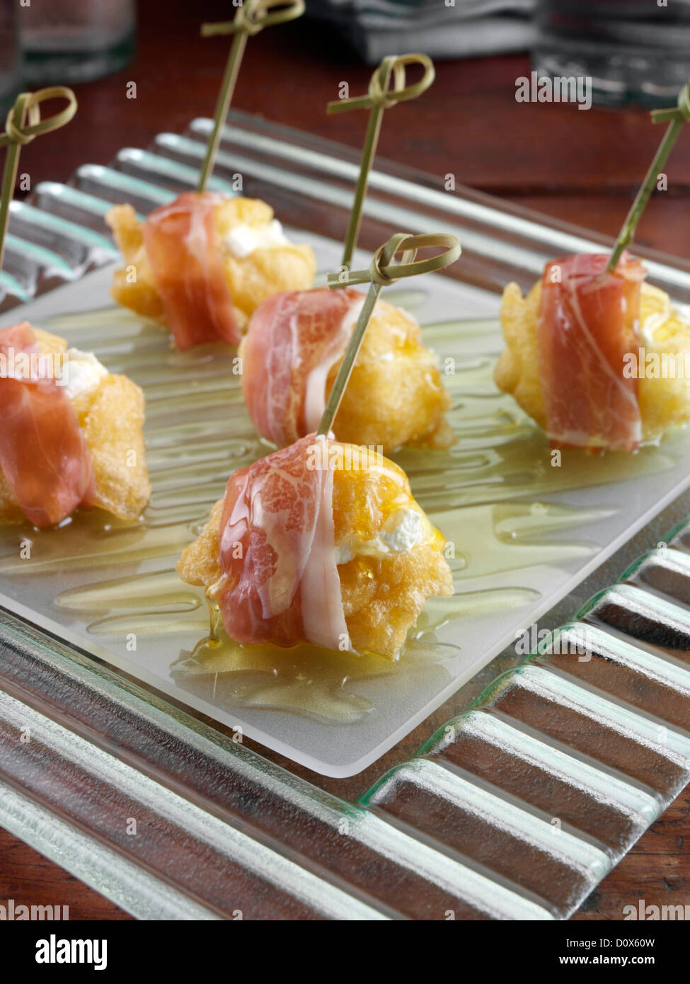 Zeppole fluffy savoury Italian beignets Stock Photo - Alamy