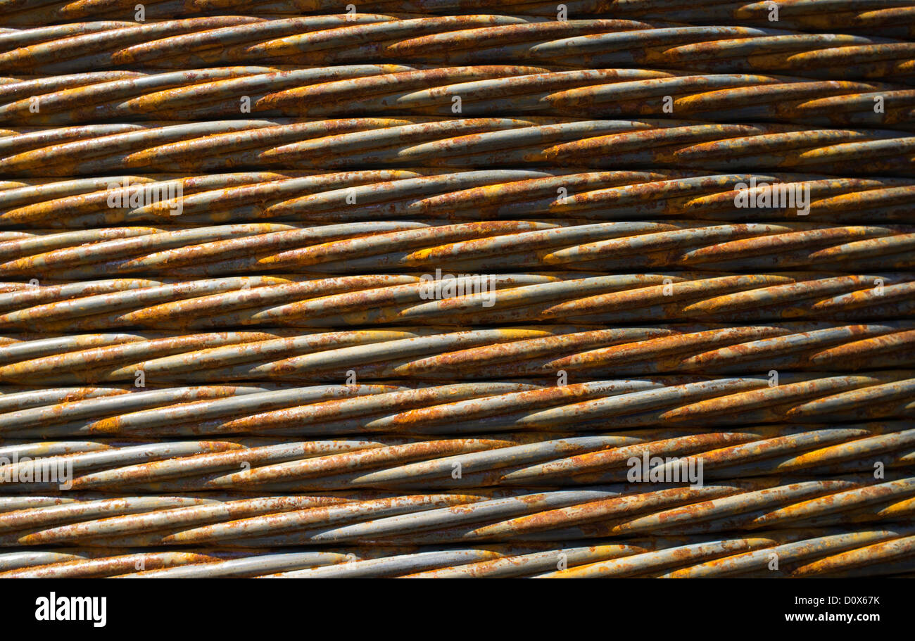 Texture wire rope steel cable hi-res stock photography and images - Alamy