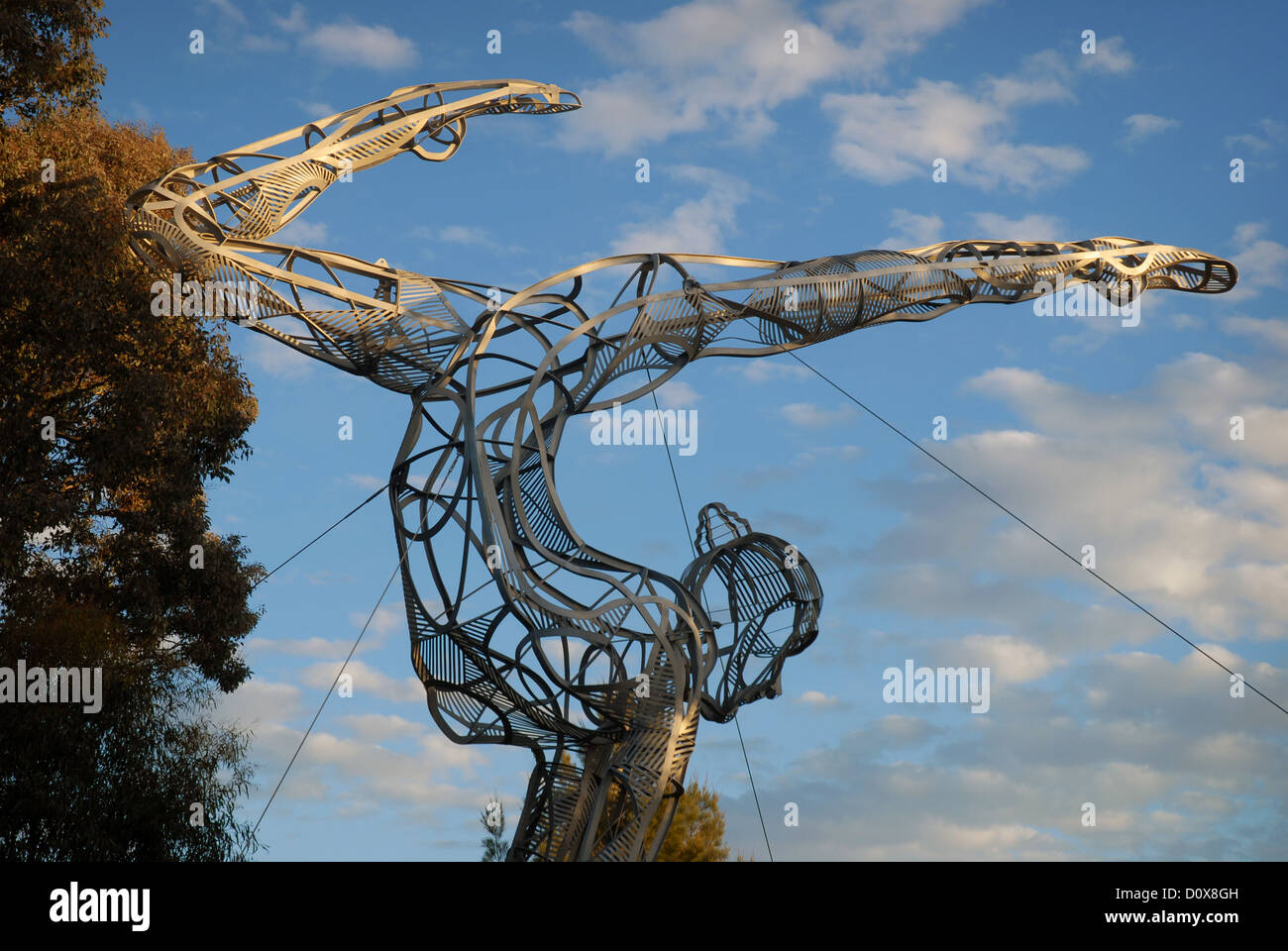 Gymnast sculpture by John Robinson, Bruce Campus, The Australian ...